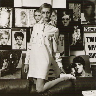 TWIGGY: A LIFE IN PHOTOGRAPHS – ADRIANA SASSOON